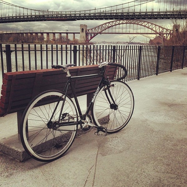 The Strip - Astoria Park - Scenic Lookout