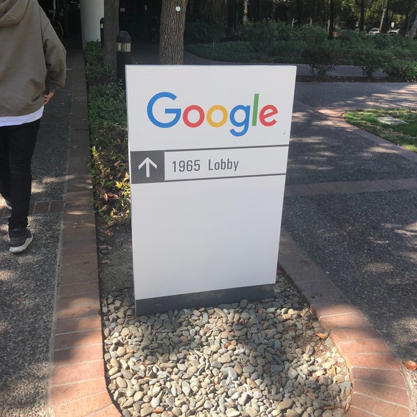 Googleplex - 1965 - 4 tips from 582 visitors