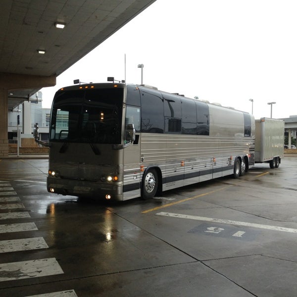 Bus Pickup At MSP Airport - Minneapolis-St. Paul International Airport ...