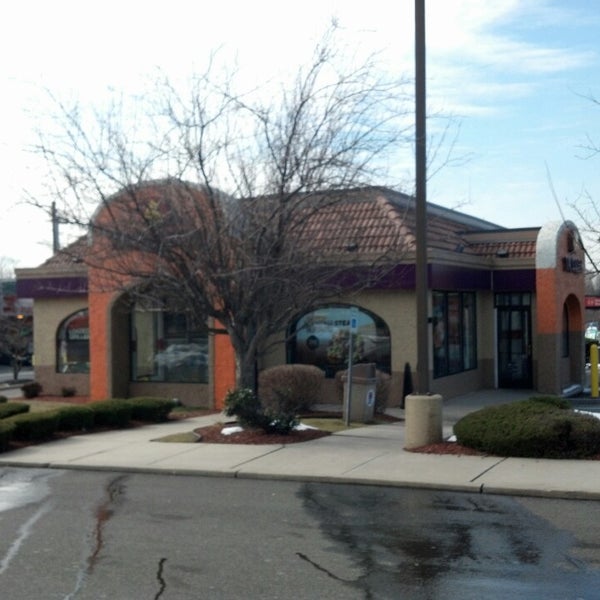 Taco Bell - Fast Food Restaurant