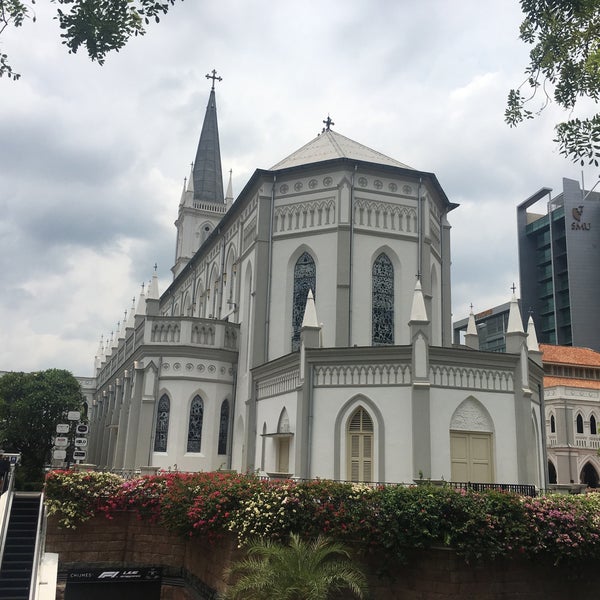 Chijmes Fountain Court - Landmarks and Outdoors in Singapore