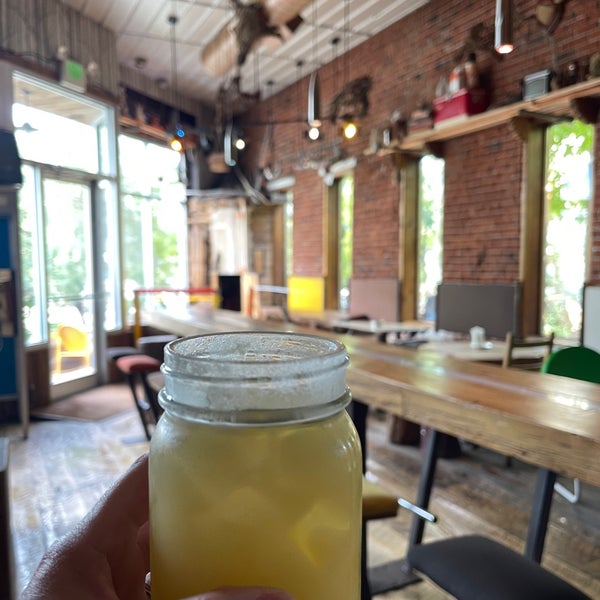 Forest Room 5 - Bar in Highland