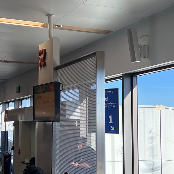 Gate S2 - 2 tips from 1314 visitors