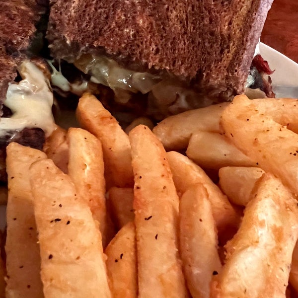 Frank's Diner - 20 tips