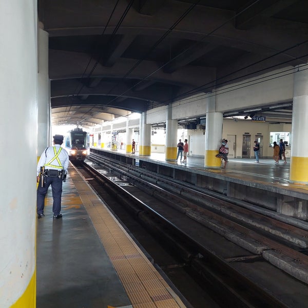 MRT3 - Ortigas Station - Metro Station in Mandaluyong City