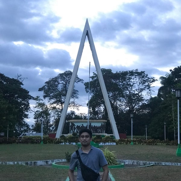 Capas Death March Monument - 1 tip