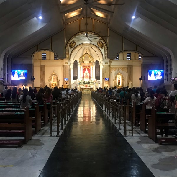 Quiapo Church Interior