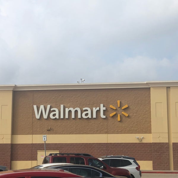 Walmart Supercenter - College Park North - 3040 College Park Dr