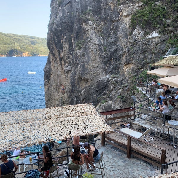 La Grotta - Beach Bar