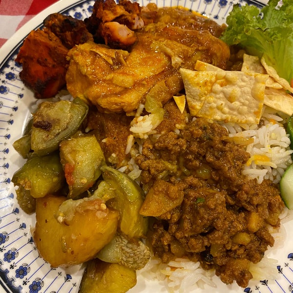 House Of Pakeeza Restaurant - 39 tips from 1013 visitors