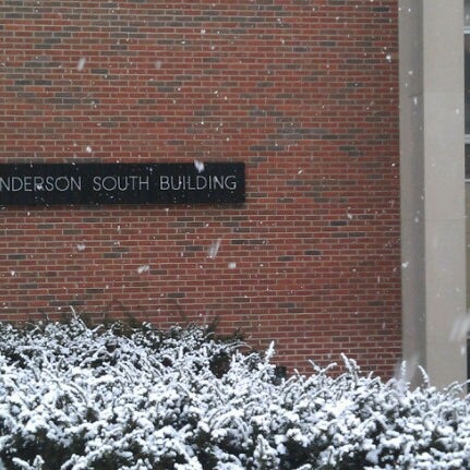 Henderson South Building - College Academic Building in University Park