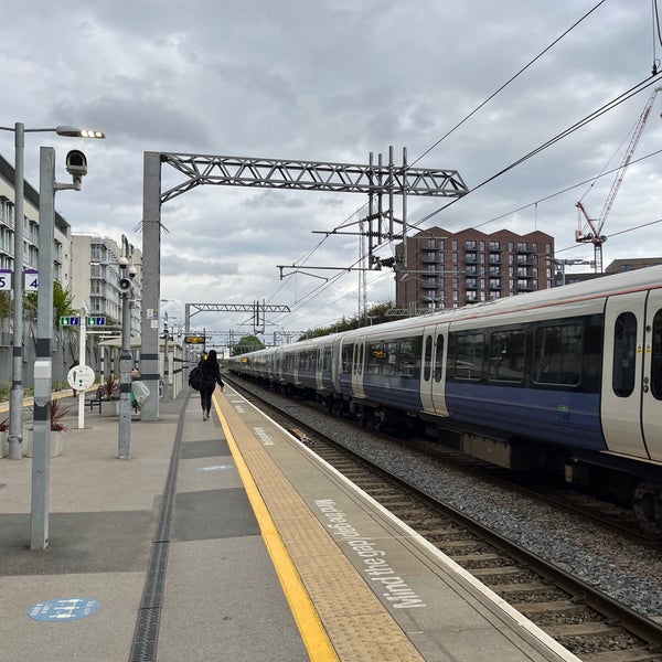 Photos at Hayes & Harlington Railway Station (HAY) - 24 tips