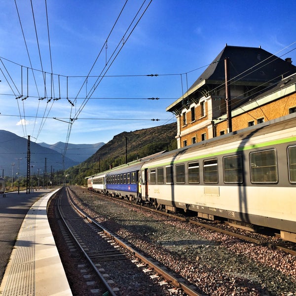 Photos at Gare SNCF de Latour de Carol - Enveitg - Enveitg, Languedoc-Roussillon