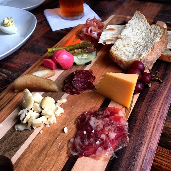 Blue Jacket - 24 tips from 648 visitors