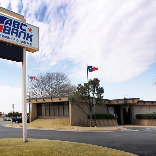 ABC Bank - 530 East Highway 62/82