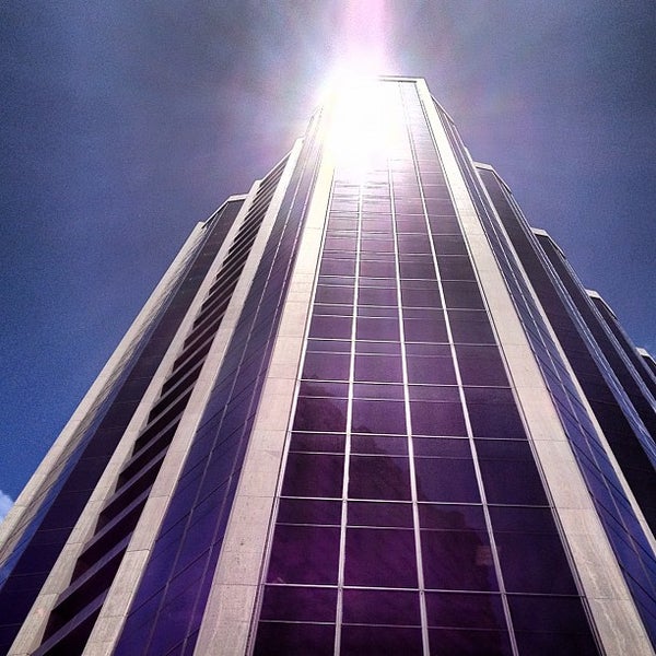 Tamarind Park - Downtown Honolulu - 14 tips