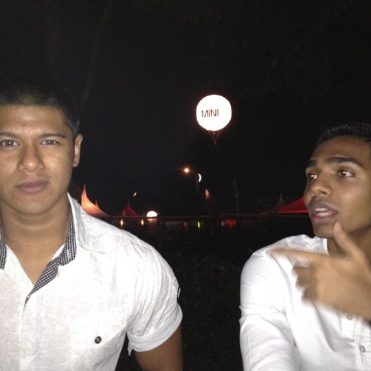 Shake Club - Bar in Downtown Core