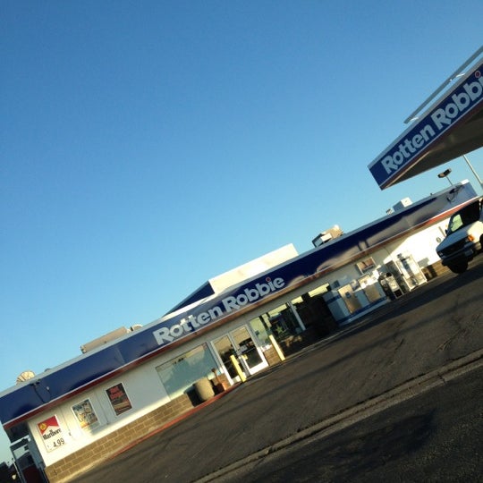 Photos at Rotten Robbie - 3 tips from 661 visitors