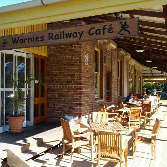 Warnies Railway Café - Warnervale, NSW