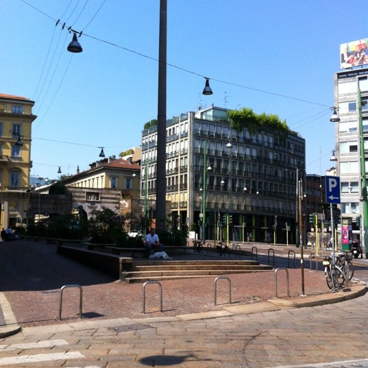 Piazza Cavour - Centro Storico - 4 tips from 1102 visitors