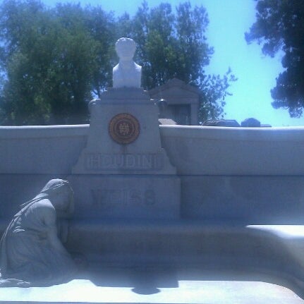Machpelah Cemetery - 82-30 Cypress Hills St