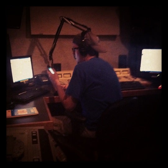 KDGE-FM (102.1 The Edge) (Now Closed) - Radio Station