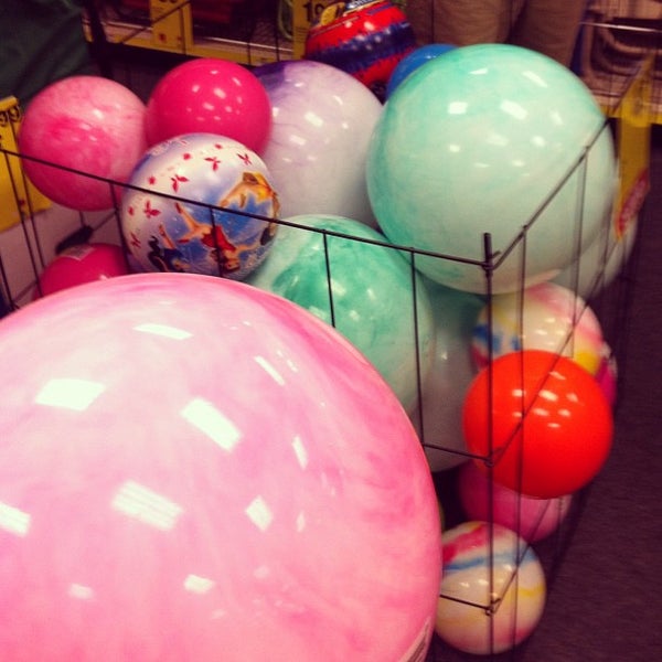 CVS/pharmacy - Pharmacy in Dover Shores West