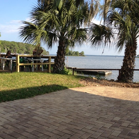 Leesburg Boat Club - Leesburg, FL