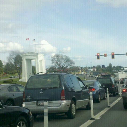 Photos at Peace Arch Border Crossing - Border Crossing