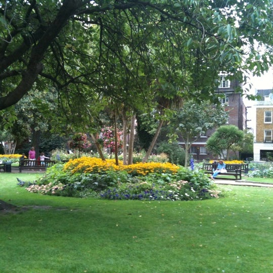 St Luke's Garden - Park