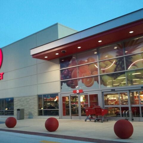Target - Big Box Store in Hanover