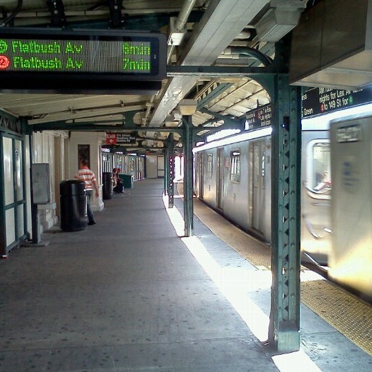 Photos at MTA Subway - 174th St (2/5) - Metro Station in Bronx