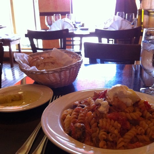 Roberto Cafe (Now Closed) - Italian Restaurant in Center City