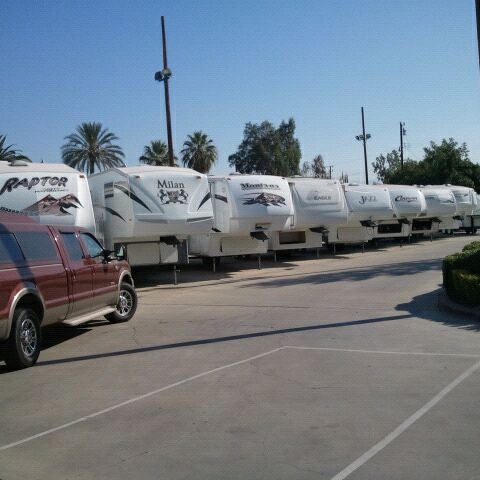 Barry's RV Outlet - 2 tips