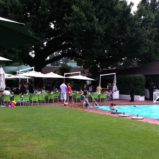 Under the Oak - Country Club of Jhb - Golf Course in Auckland Park
