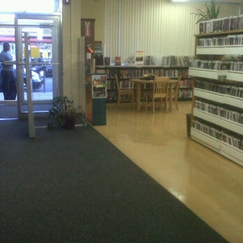 Queens Library at Rosedale - 69 visitors