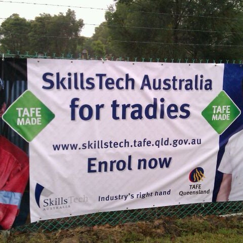 TAFE Queensland SkillsTech - Trade School in Acacia Ridge