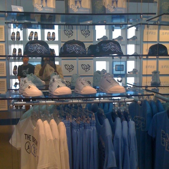 Atmos - Central Harlem - 17 tips from 527 visitors