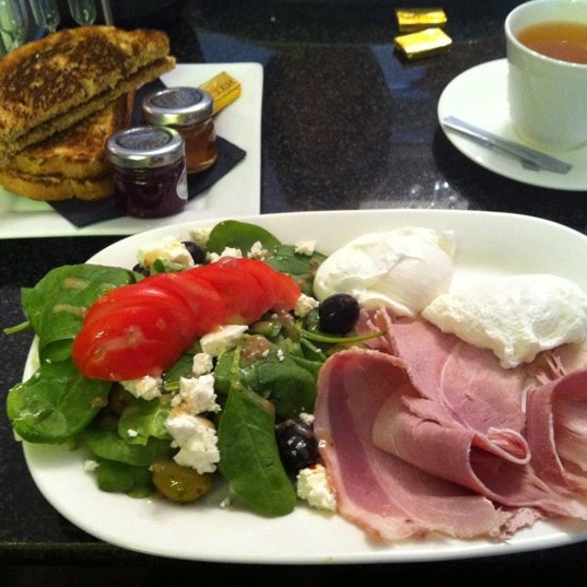 Pera (Caffe Pera) - Café in Leeds