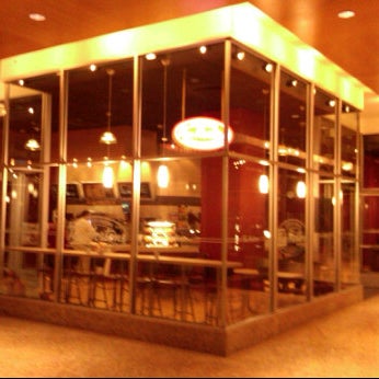 Tim Hortons (Now Closed) - Downtown Detroit - Detroit, MI