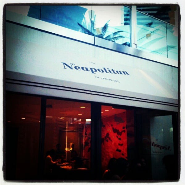 The Neapolitan - Bar