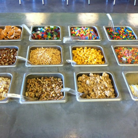 Photos at Yo-Way Frozen Yogurt - Oak Hill - 24 tips from 500 visitors