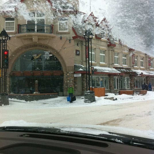 Cascade Shops - Shopping Mall
