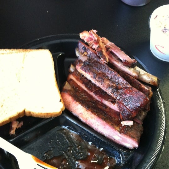 Pig In Pig Out - BBQ Joint in Wichita