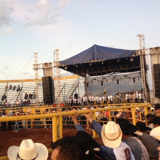 Photos at Santa Ana Maya, Michoacan - Santa Ana Maya, Michoacán de Ocampo