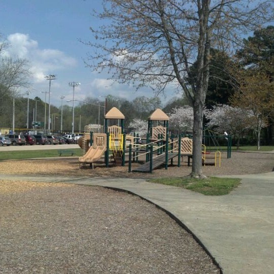 Photos at Medlock Park - 3 tips from 425 visitors