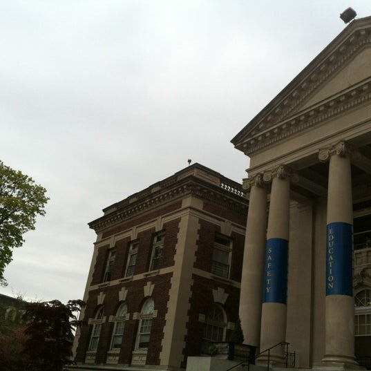 The Graham School - 1 S Broadway