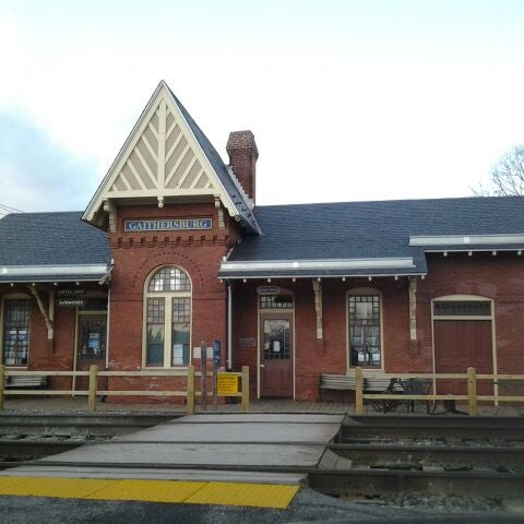 Gaithersburg MARC Station - Rail Station in Gaithersburg