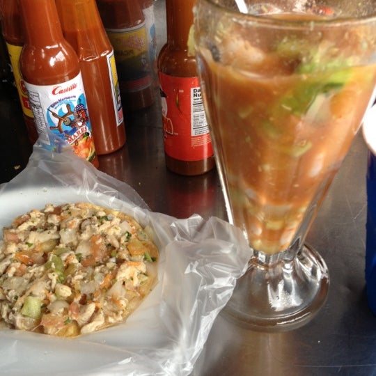 Photos at Mariscos Yani - Zona Industrial - Martín Alonso 1365