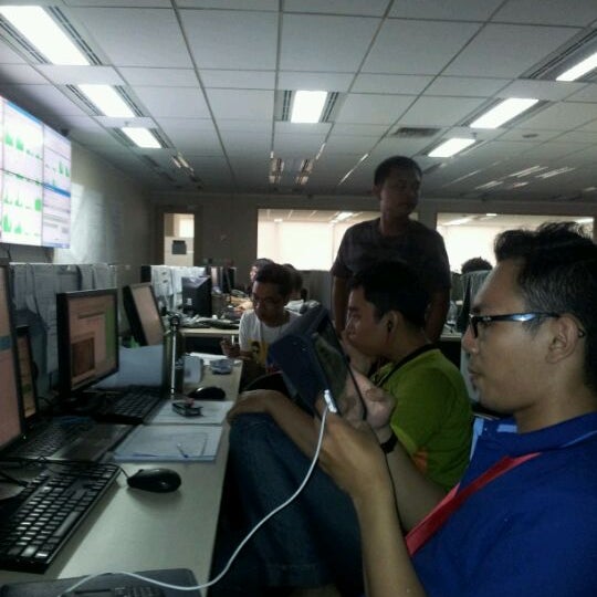 NOC Huawei BRI 2 Building 17th Floor Jl. Jend.Sudirman Kav.22-24 - Tech ...